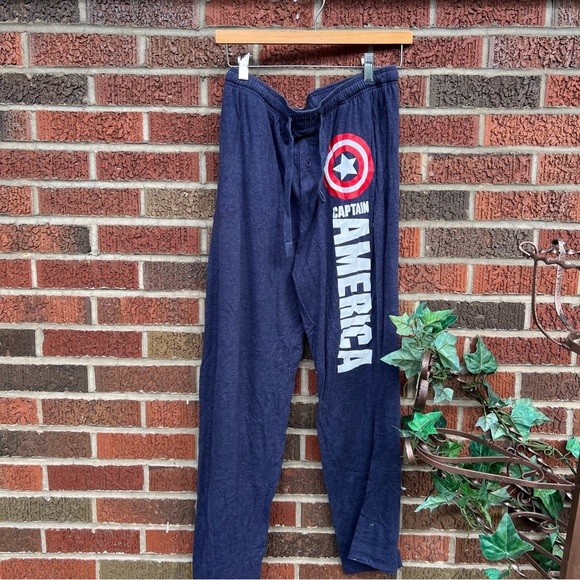 Marvel | Pants | Disney Marvel Captain America Red White And Blue ...